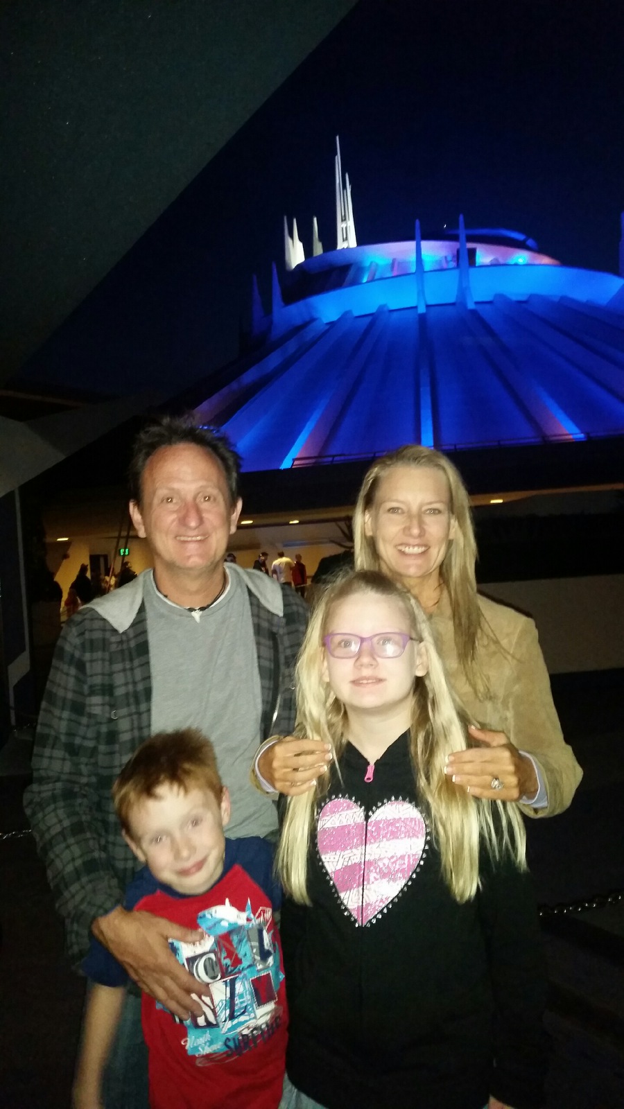 lisa-traugott-henri-rylee-henri-disney - She's Losing It!